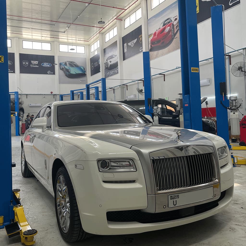 Rolls Royce AC Compressor Replacement Dubai | Rolls Royce Workshop Dubai